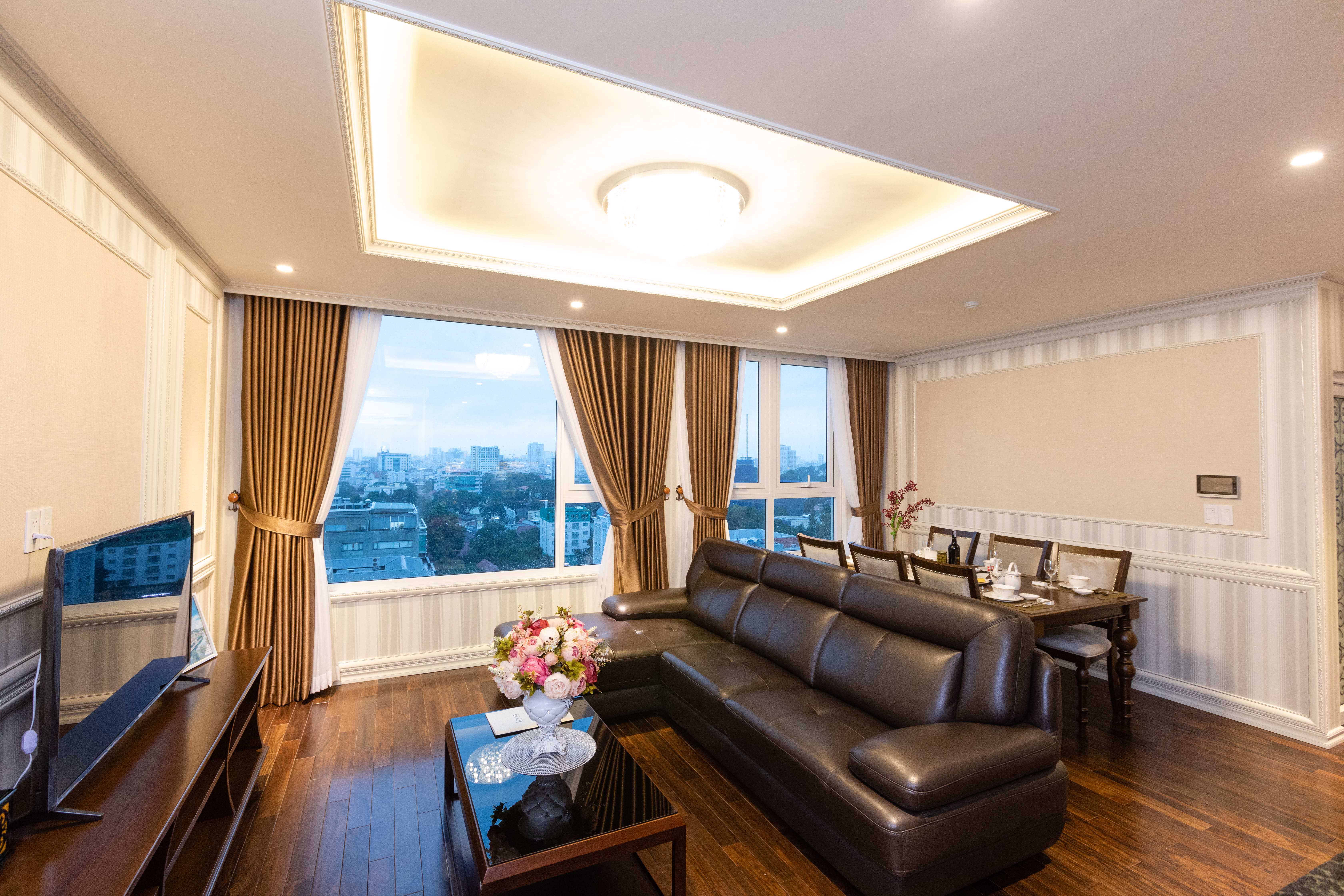 LEMAN LUXURY APARTMENT