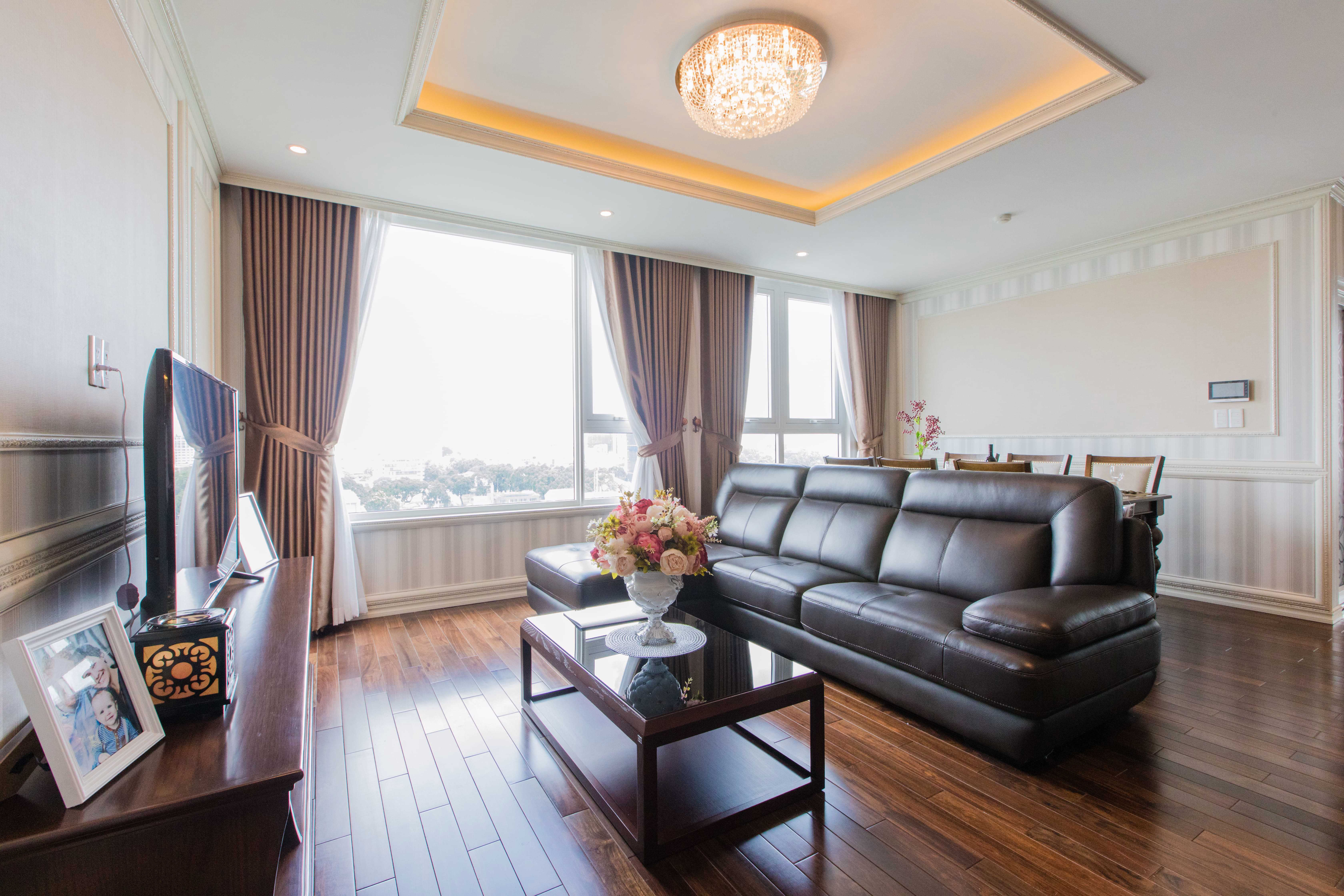 LEMAN LUXURY APARTMENT
